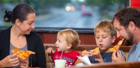 Contact Cams Pizzeria | Cam's Pizzeria NY